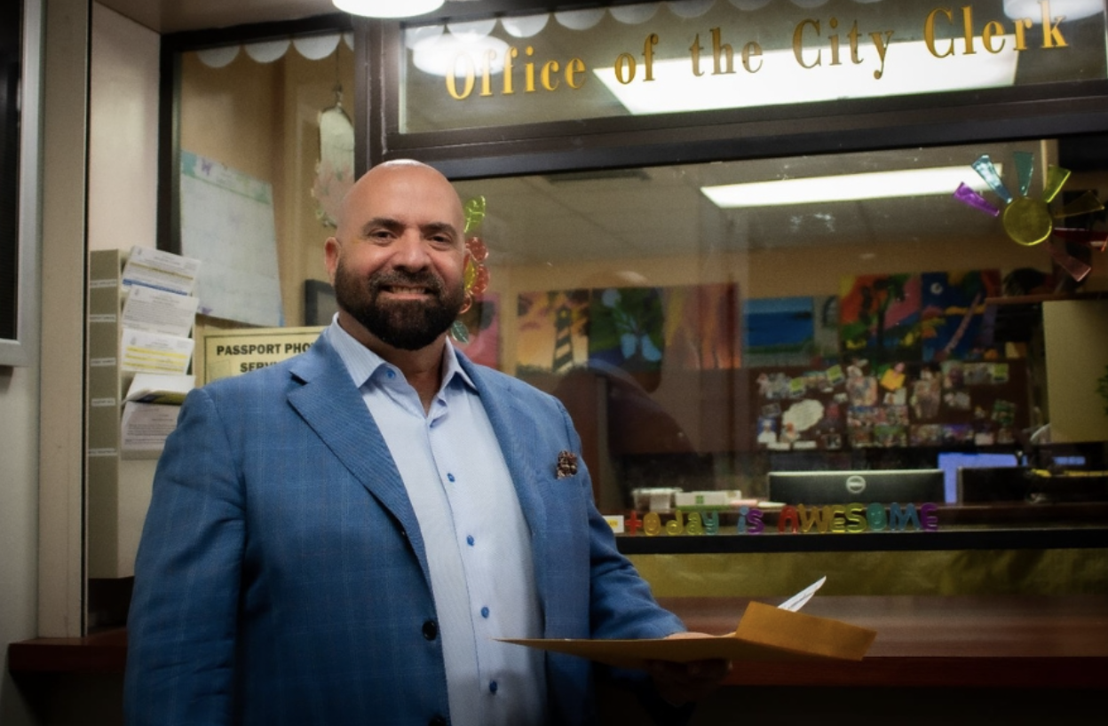 Damian Pardo beats odds, incumbent Miami Commissioner Sabina Covo ...